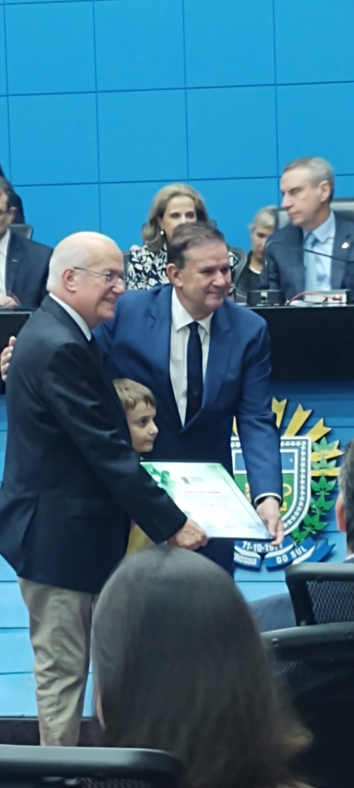 Ponzini recebe homenagem do deputado Paulo Duarte