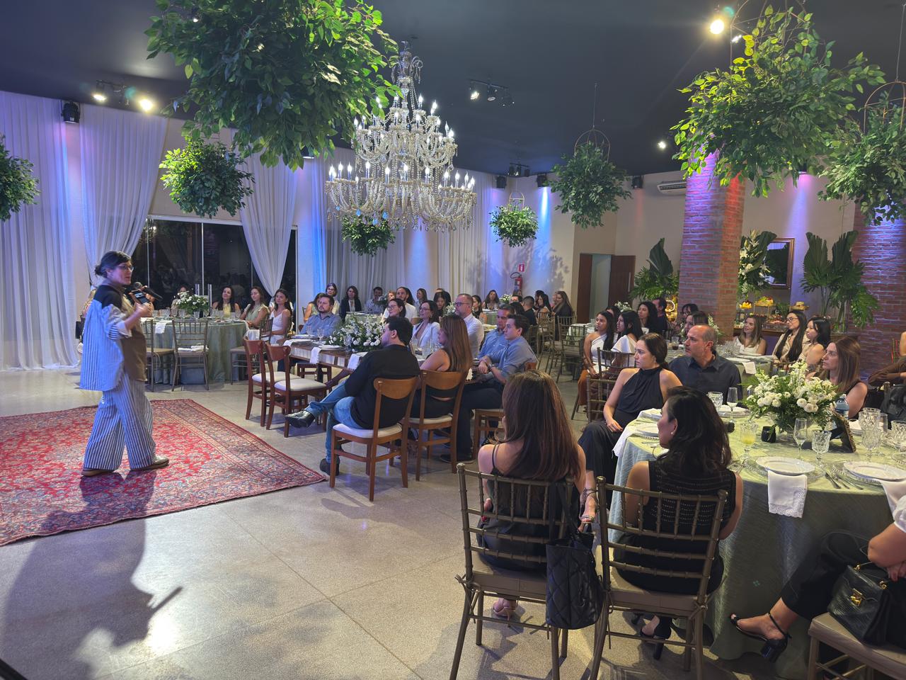 Andrea Bisker inspira profissionais em evento da Greenplac e reforça ...